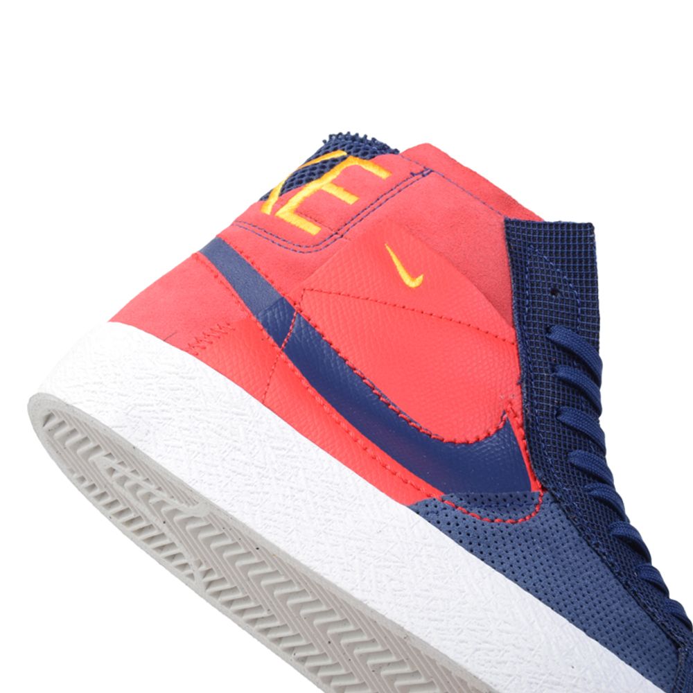 Tênis Masculino Nike SB Zoom Blazer Mid PRM - overboard